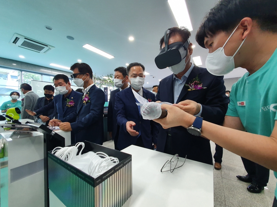 KT, 구미 5G 테스트베드 개소식서 5G 서비스 선보여 주목